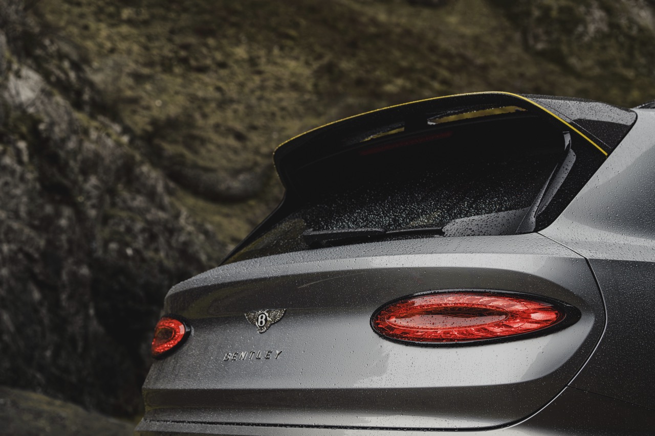 Chi tiết mẫu siêu SUV Bentley Bentayga S Umbra 2024 độc nhất ở Việt Nam